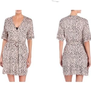 Jessica Simpson | Intimates & Sleepwear | Jessica Simpson Robe | Poshmark